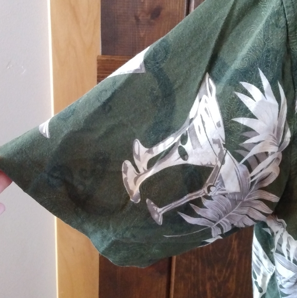 Islander | Shirts | Islander Mens Martini Palm Leaf Hawaiian Shirt Size ...